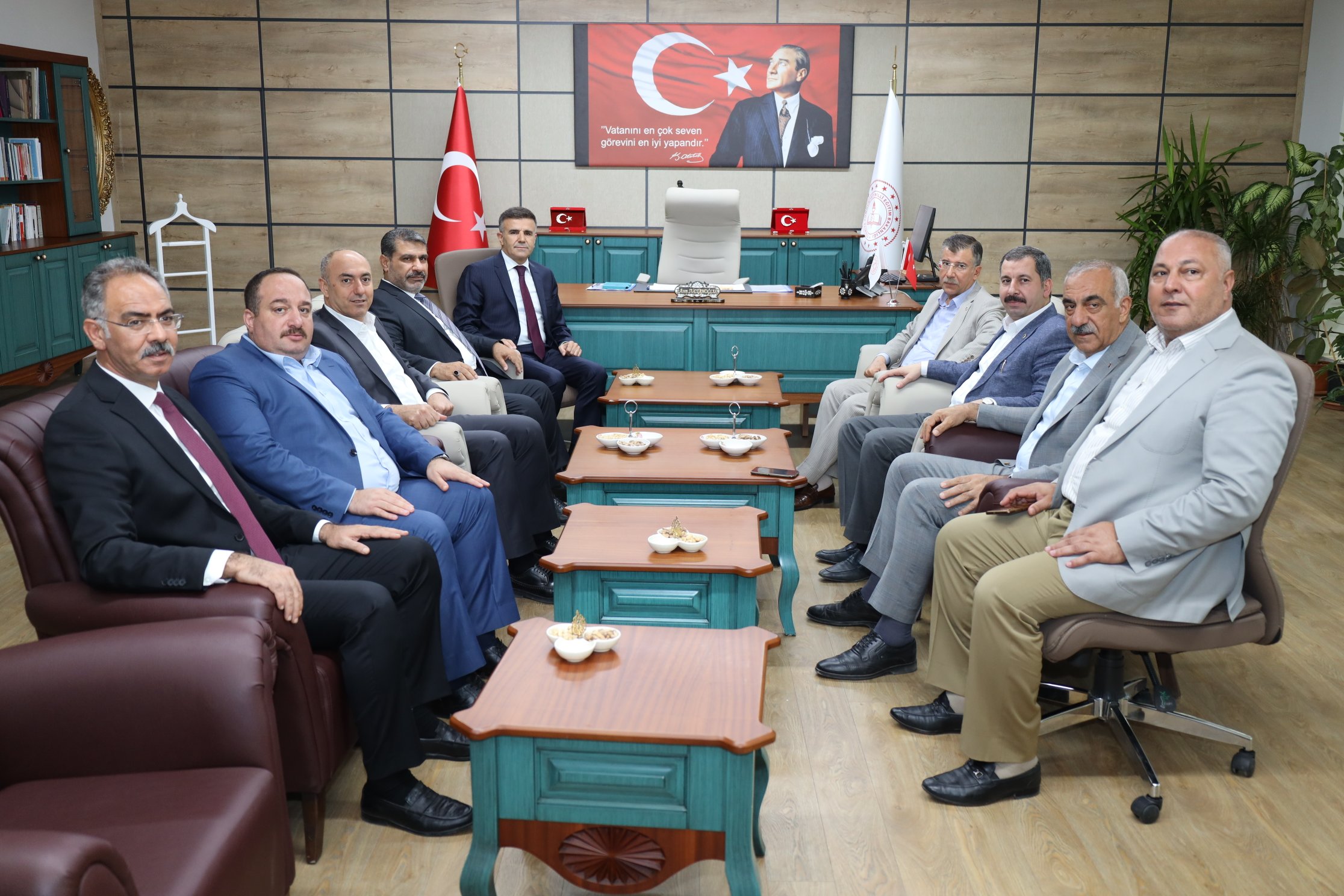 AKP’den Ensar Vakfı davasında adı geçen Asım Sultanoğlu’na destek ...