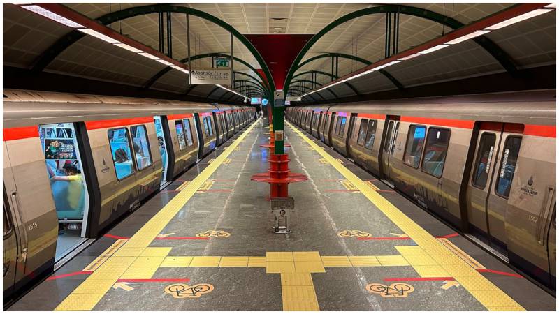 İstanbul’da İBB’nin yönetiminde olan bir metro hattının yapım ve ...